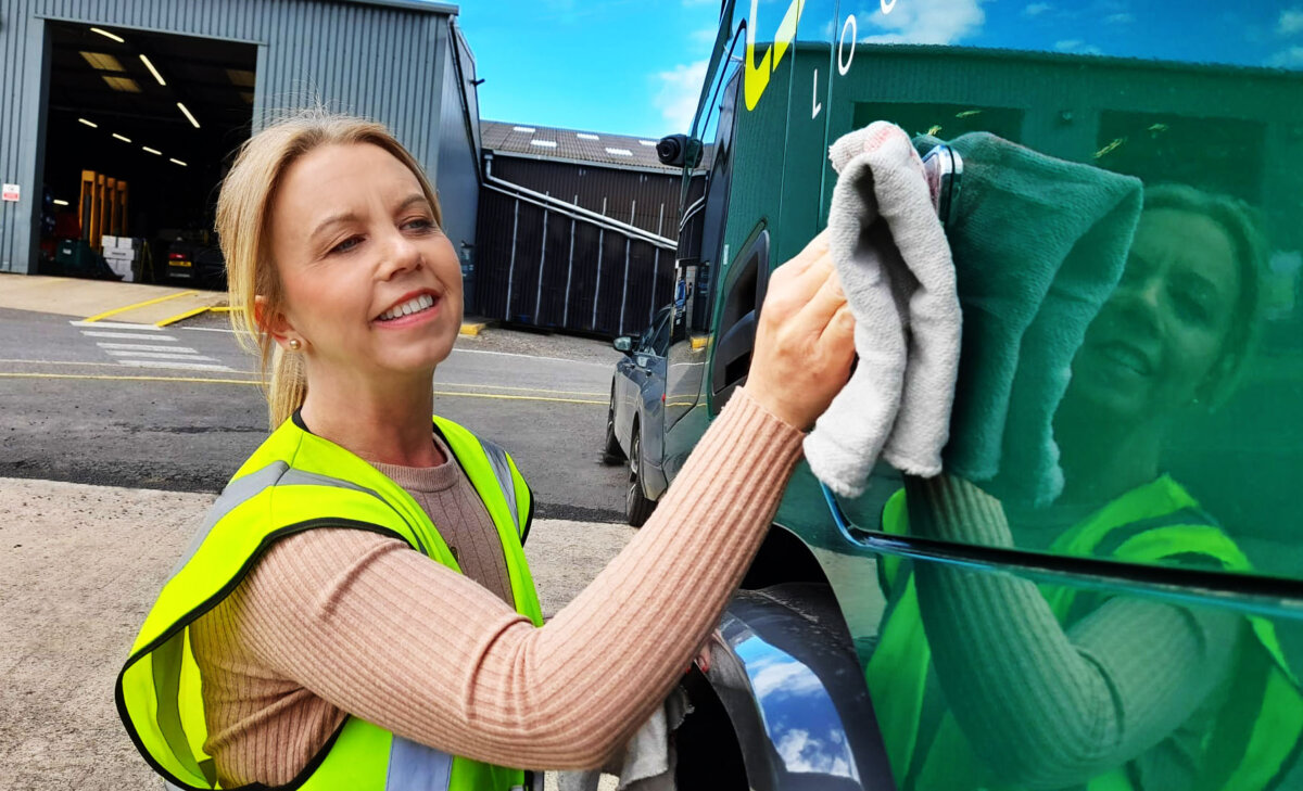 Family-Owned Logistics UK | Pallet Delivery & Warehousing | CS Ellis